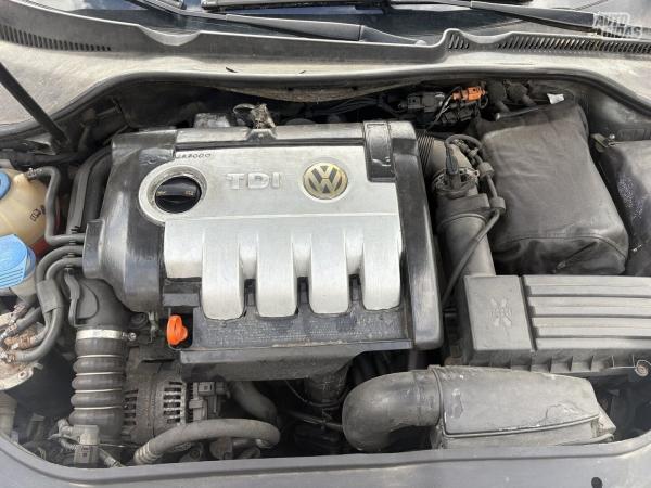Volkswagen Jetta 2008 in Vilnius, with an engine capacity of 1.90 L and mileage of 330 thousand km for 730 €, photo 7 on AUTOMOTO.COM.LV