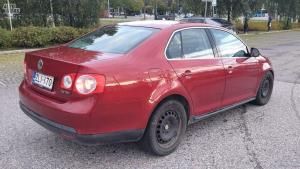 Volkswagen Jetta 2008 Kelmė, ar dzinēja tilpumu 2.00 L un nobraukumu 350 tūkst. km par 1100 €, foto 4 vietnē AUTOMOTO.COM.LV