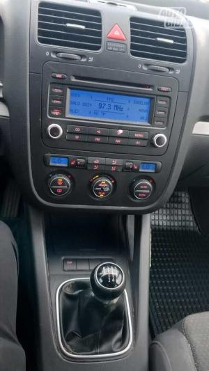 Volkswagen Jetta 2008 Kelmė, ar dzinēja tilpumu 2.00 L un nobraukumu 350 tūkst. km par 1100 €, foto 8 vietnē AUTOMOTO.COM.LV
