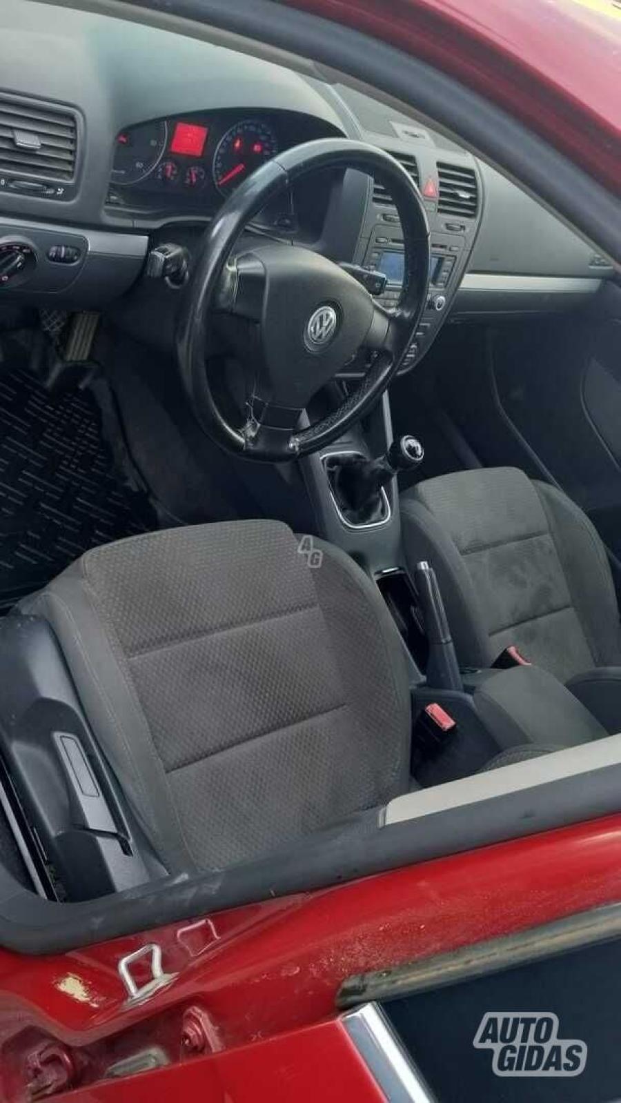 Volkswagen Jetta 2008 Kelmė, ar dzinēja tilpumu 2.00 L un nobraukumu 350 tūkst. km par 1100 €, foto 9 vietnē AUTOMOTO.COM.LV
