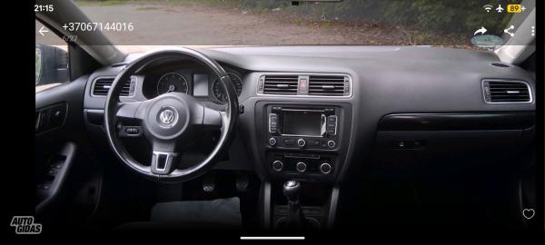 Volkswagen Jetta 2011 in Vilnius, with an engine capacity of 1.20 L and mileage of 178 thousand km for 3850 €, photo 10 on AUTOMOTO.COM.LV