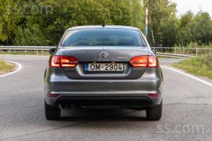 Volkswagen Jetta 2011 Jelgava, ar dzinēja tilpumu 2.00 L un nobraukumu 290 tūkst. km par 4500 €, foto 6 vietnē AUTOMOTO.COM.LV