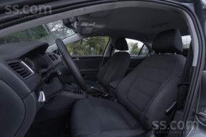 Volkswagen Jetta 2011 Jelgava, ar dzinēja tilpumu 2.00 L un nobraukumu 290 tūkst. km par 4500 €, foto 9 vietnē AUTOMOTO.COM.LV