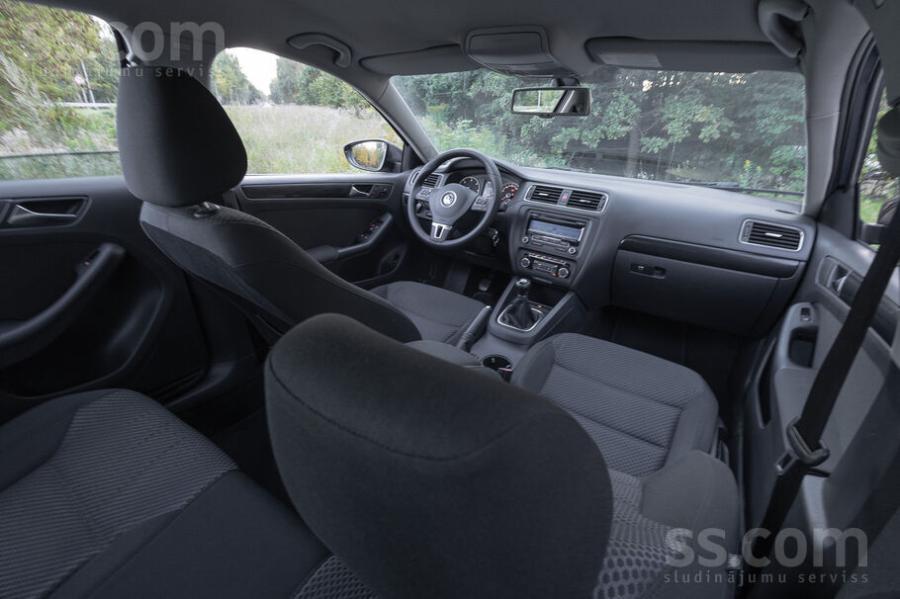Volkswagen Jetta 2011 Jelgava, ar dzinēja tilpumu 2.00 L un nobraukumu 290 tūkst. km par 4500 €, foto 12 vietnē AUTOMOTO.COM.LV