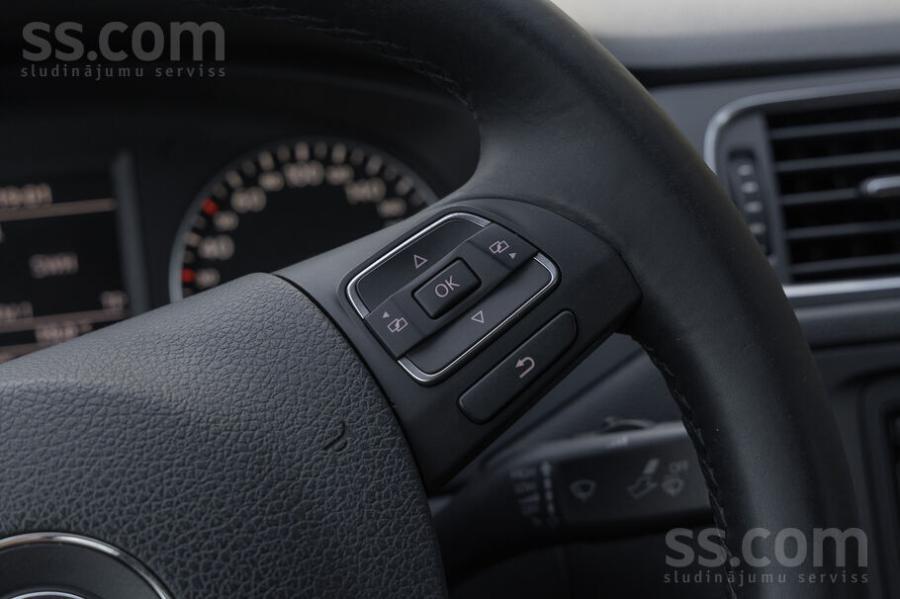Volkswagen Jetta 2011 Jelgava, ar dzinēja tilpumu 2.00 L un nobraukumu 290 tūkst. km par 4500 €, foto 14 vietnē AUTOMOTO.COM.LV