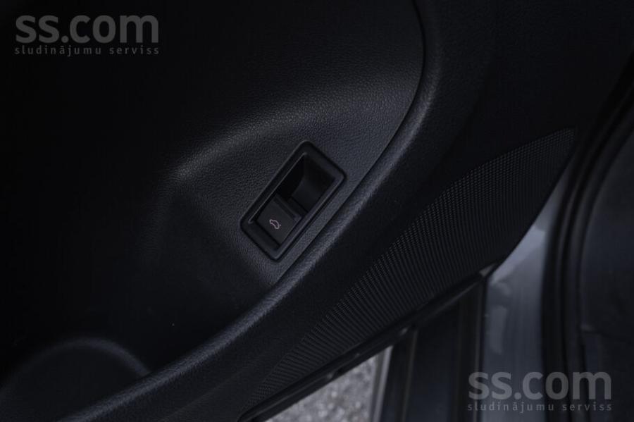 Volkswagen Jetta 2011 Jelgava, ar dzinēja tilpumu 2.00 L un nobraukumu 290 tūkst. km par 4500 €, foto 21 vietnē AUTOMOTO.COM.LV