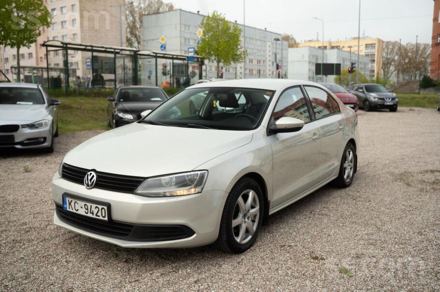 Volkswagen Jetta 2012 Liepāja, ar dzinēja tilpumu 1.20 L un nobraukumu 166 tūkst. km par 2500 €, foto 1 vietnē AUTOMOTO.COM.LV