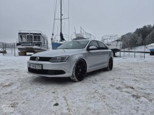 Volkswagen Jetta 2012 Kauņa, ar dzinēja tilpumu 1.20 L un nobraukumu 145 tūkst. km par 3700 €, foto 4 vietnē AUTOMOTO.COM.LV