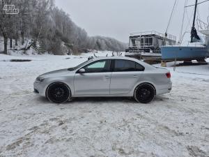 Volkswagen Jetta 2012 Kauņa, ar dzinēja tilpumu 1.20 L un nobraukumu 145 tūkst. km par 3700 €, foto 6 vietnē AUTOMOTO.COM.LV