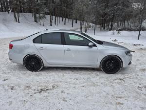Volkswagen Jetta 2012 Kauņa, ar dzinēja tilpumu 1.20 L un nobraukumu 145 tūkst. km par 3700 €, foto 10 vietnē AUTOMOTO.COM.LV
