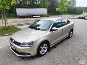 Volkswagen Jetta 2012 Viļņa, ar dzinēja tilpumu 2.00 L un nobraukumu 364 tūkst. km par 2900 €, foto  vietnē AUTOMOTO.COM.LV