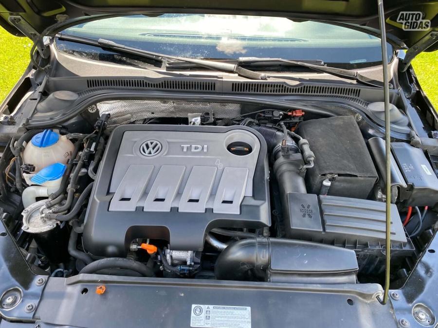 Volkswagen Jetta 2012 Šauļi, ar dzinēja tilpumu 2.00 L un nobraukumu 413 tūkst. km par 3850 €, foto 5 vietnē AUTOMOTO.COM.LV