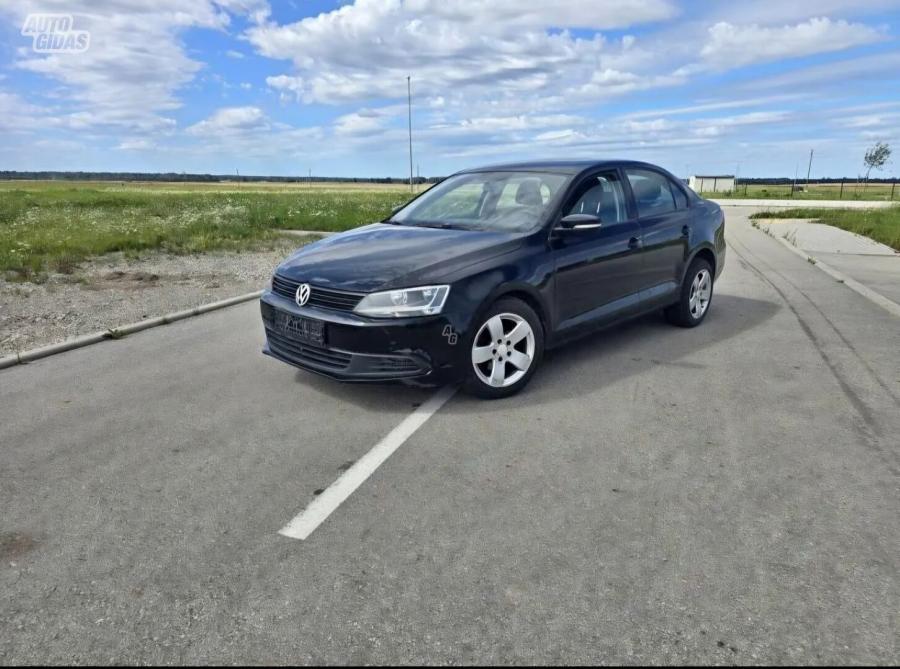 Volkswagen Jetta 2012 Šauļi, ar dzinēja tilpumu 2.00 L un nobraukumu 291 tūkst. km par 2750 €, foto 1 vietnē AUTOMOTO.COM.LV