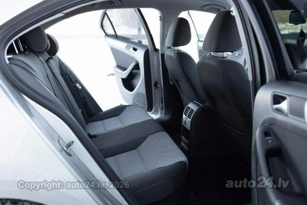 Volkswagen Jetta 2013 Tallina, ar dzinēja tilpumu 1.40 L un nobraukumu 208 tūkst. km par 6900 €, foto 11 vietnē AUTOMOTO.COM.LV