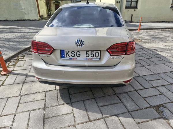 Volkswagen Jetta 2013 Kauņa, ar dzinēja tilpumu 1.40 L un nobraukumu 181 tūkst. km par 4100 €, foto 2 vietnē AUTOMOTO.COM.LV