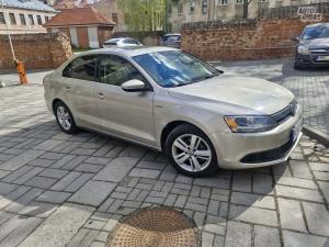 Volkswagen Jetta 2013 Kauņa, ar dzinēja tilpumu 1.40 L un nobraukumu 181 tūkst. km par 4100 €, foto 5 vietnē AUTOMOTO.COM.LV