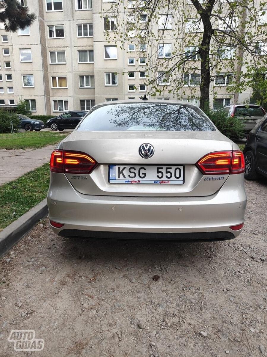 Volkswagen Jetta 2013 Kauņa, ar dzinēja tilpumu 1.40 L un nobraukumu 181 tūkst. km par 4100 €, foto 6 vietnē AUTOMOTO.COM.LV