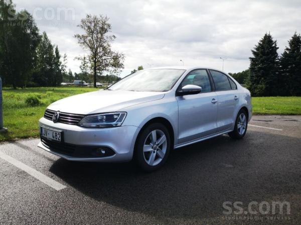 Volkswagen Jetta 2013 in Riga, with an engine capacity of 1.40 L and mileage of 166 thousand km for 4000 €, photo 1 on AUTOMOTO.COM.LV