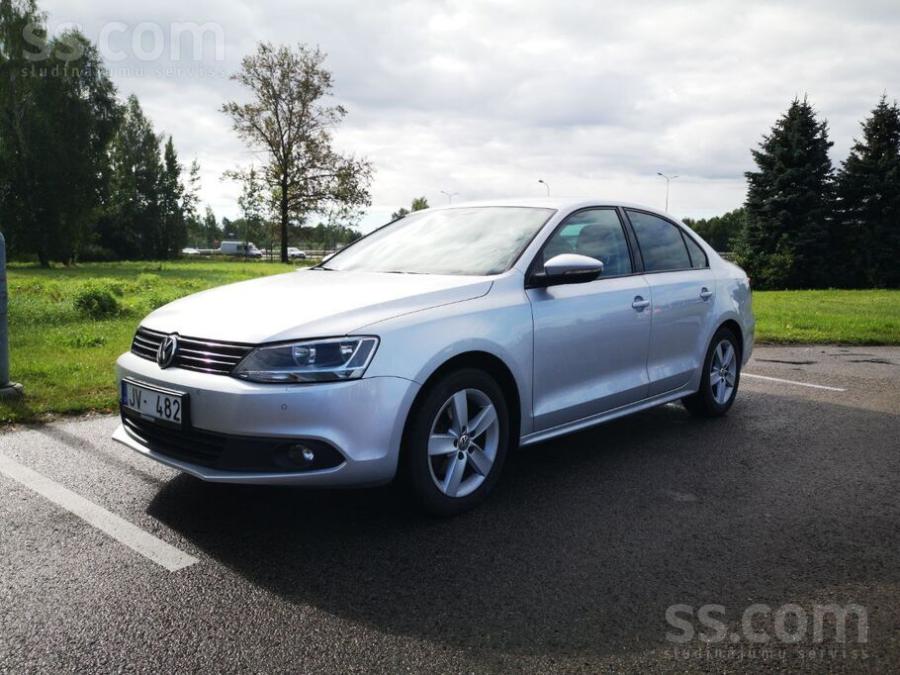 Volkswagen Jetta 2013 in Riga, with an engine capacity of 1.40 L and mileage of 166 thousand km for 4000 €, photo 1 on AUTOMOTO.COM.LV
