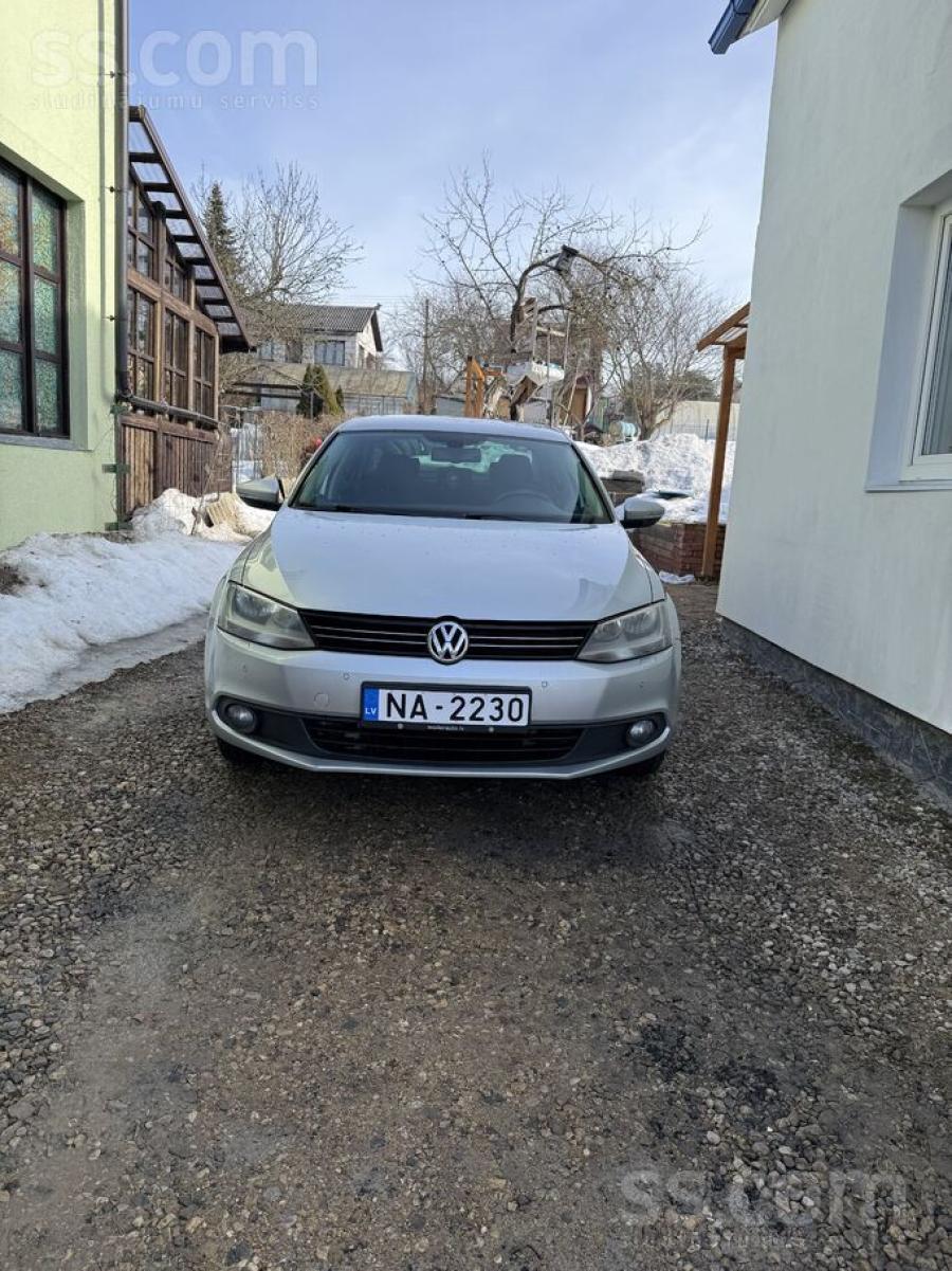 Volkswagen Jetta 2013 Rēzekne, ar dzinēja tilpumu 1.60 L un nobraukumu 391 tūkst. km par 4600 €, foto 1 vietnē AUTOMOTO.COM.LV
