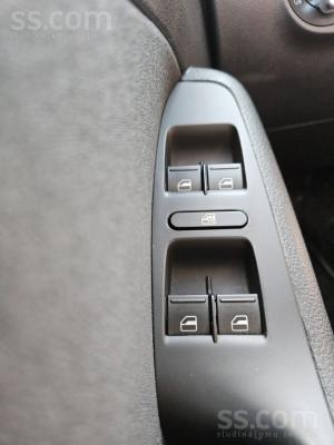 Volkswagen Jetta 2013 Rīga, ar dzinēja tilpumu 1.40 L un nobraukumu 163 tūkst. km par 5800 €, foto 9 vietnē AUTOMOTO.COM.LV