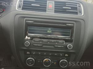 Volkswagen Jetta 2013 Rīga, ar dzinēja tilpumu 1.40 L un nobraukumu 163 tūkst. km par 5800 €, foto 12 vietnē AUTOMOTO.COM.LV