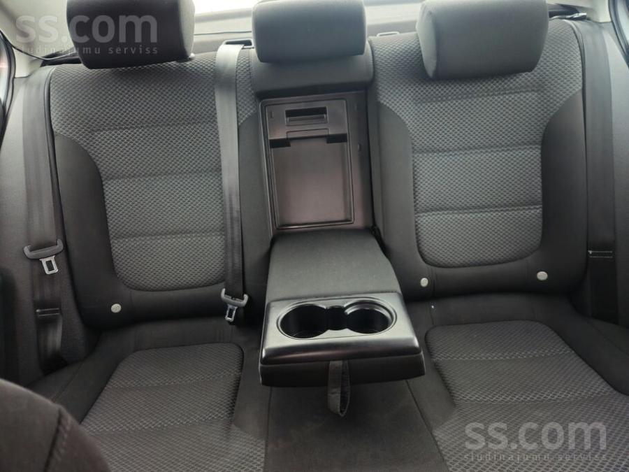 Volkswagen Jetta 2013 Rīga, ar dzinēja tilpumu 1.40 L un nobraukumu 163 tūkst. km par 5800 €, foto 13 vietnē AUTOMOTO.COM.LV