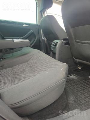 Volkswagen Jetta 2013 Rīga, ar dzinēja tilpumu 1.40 L un nobraukumu 163 tūkst. km par 5800 €, foto 14 vietnē AUTOMOTO.COM.LV