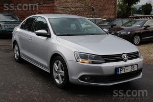 Volkswagen Jetta 2013 in Liepaja, with an engine capacity of 1.60 L and mileage of 156 thousand km for 5750 €, photo  on AUTOMOTO.COM.LV