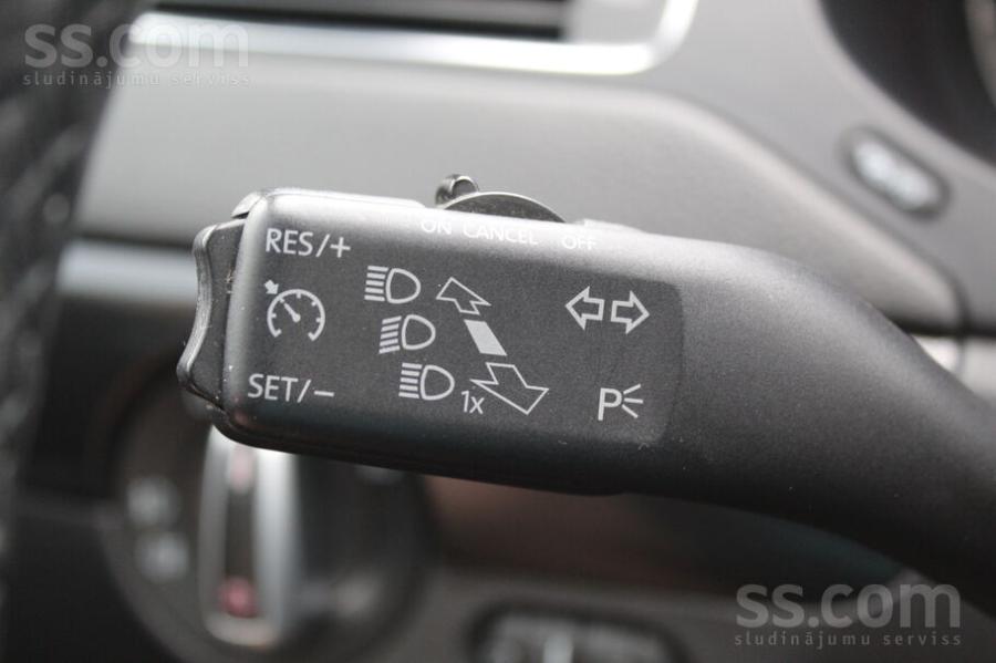 Volkswagen Jetta 2013 in Liepaja, with an engine capacity of 1.60 L and mileage of 156 thousand km for 5750 €, photo 10 on AUTOMOTO.COM.LV