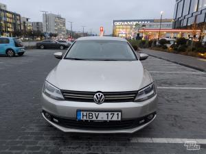Volkswagen Jetta 2014 in Vilnius, with an engine capacity of 1.60 L and mileage of 158 thousand km for 3550 €, photo  on AUTOMOTO.COM.LV