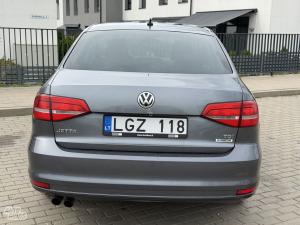 Volkswagen Jetta 2014 in Vilnius, with an engine capacity of 2.00 L and mileage of 380 thousand km for 2500 €, photo 8 on AUTOMOTO.COM.LV