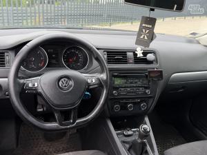 Volkswagen Jetta 2014 in Vilnius, with an engine capacity of 2.00 L and mileage of 380 thousand km for 2500 €, photo 13 on AUTOMOTO.COM.LV