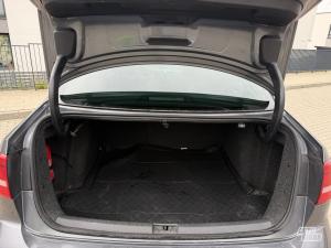 Volkswagen Jetta 2014 in Vilnius, with an engine capacity of 2.00 L and mileage of 380 thousand km for 2500 €, photo 16 on AUTOMOTO.COM.LV