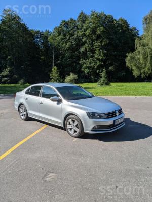 Volkswagen Jetta 2015 in Riga, with an engine capacity of 1.40 L and mileage of 98 thousand km for 5800 €, photo 1 on AUTOMOTO.COM.LV