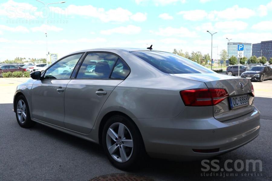 Volkswagen Jetta 2015 Rīga, ar dzinēja tilpumu 1.40 L un nobraukumu 159 tūkst. km par 6300 €, foto 7 vietnē AUTOMOTO.COM.LV