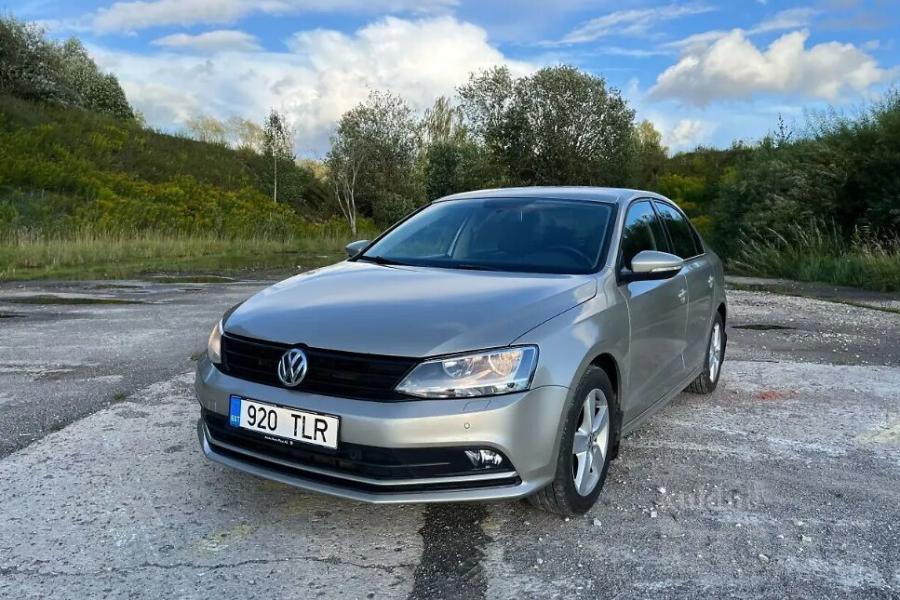 Volkswagen Jetta 2015 Tallina, ar dzinēja tilpumu 1.40 L un nobraukumu 251 tūkst. km par 3400 €, foto 5 vietnē AUTOMOTO.COM.LV