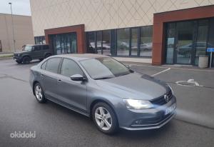 Volkswagen Jetta 2015 Tallina, ar dzinēja tilpumu 1.20 L un nobraukumu 177 tūkst. km par 5700 €, foto 3 vietnē AUTOMOTO.COM.LV
