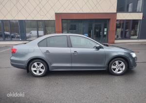 Volkswagen Jetta 2015 Tallina, ar dzinēja tilpumu 1.20 L un nobraukumu 177 tūkst. km par 5700 €, foto 7 vietnē AUTOMOTO.COM.LV