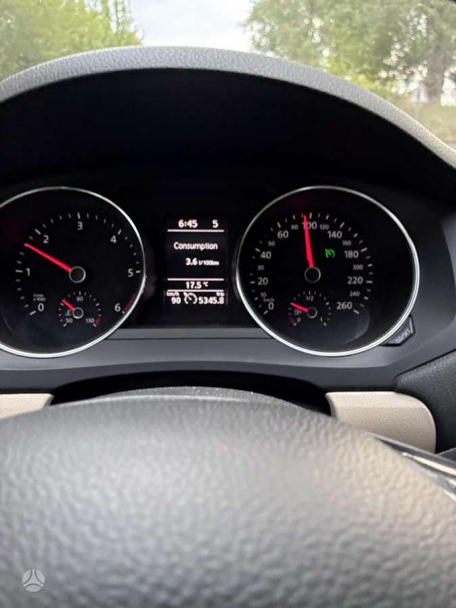 Volkswagen Jetta 2016 in Kaunas, with an engine capacity of 2.00 L and mileage of 364 thousand km for 4949 €, photo 11 on AUTOMOTO.COM.LV