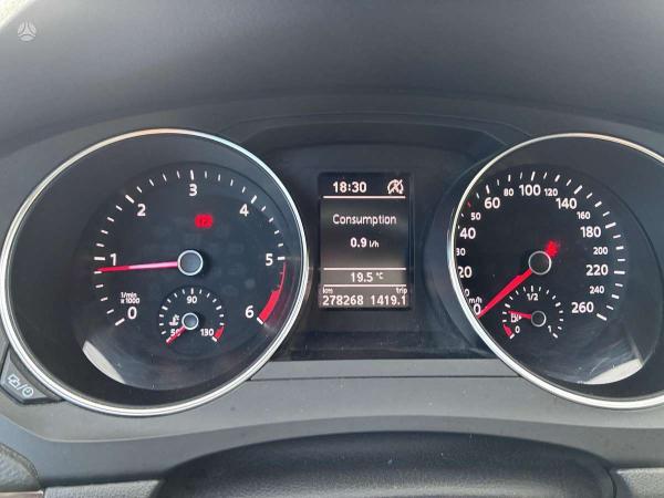 Volkswagen Jetta 2016 Kauņa, ar dzinēja tilpumu 1.97 L un nobraukumu 279 tūkst. km par 4995 €, foto 9 vietnē AUTOMOTO.COM.LV