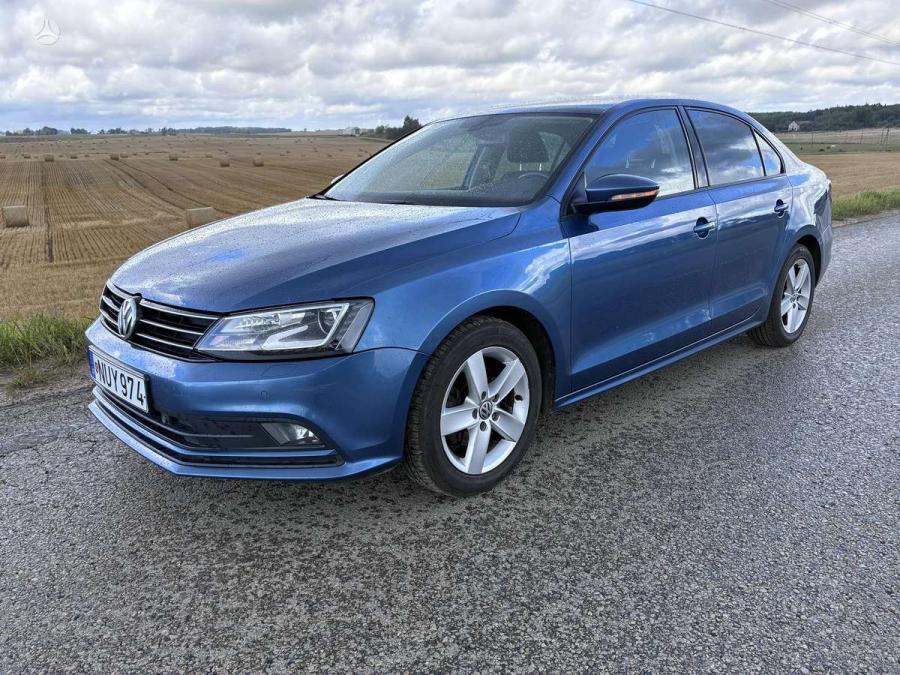 Volkswagen Jetta 2016 in Kaunas, with an engine capacity of 1.97 L and mileage of 279 thousand km for 4995 €, photo 15 on AUTOMOTO.COM.LV