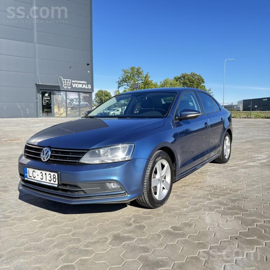 Volkswagen Jetta 2018 Rīga, ar dzinēja tilpumu 2.00 L un nobraukumu 190 tūkst. km par 7950 €, foto 3 vietnē AUTOMOTO.COM.LV