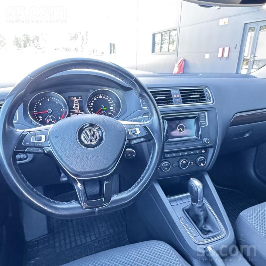 Volkswagen Jetta 2018 Rīga, ar dzinēja tilpumu 2.00 L un nobraukumu 190 tūkst. km par 7950 €, foto 9 vietnē AUTOMOTO.COM.LV