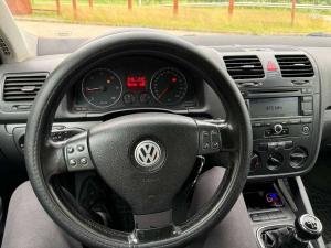 Balts Volkswagen Jetta 2007 Viļņa, ar dzinēja tilpumu 1.90 L un nobraukumu 400 tūkst. km par 699 €, foto 15 vietnē AUTOMOTO.COM.LV