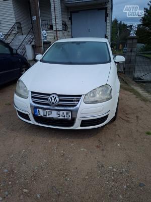 Белый Фольксваген Джетта 2007 в Алитус, объемом двигателя 1.90 л и пробегом 400 тыс. км за 600 €, фото 4 на AUTOMOTO.COM.LV