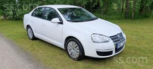 White Volkswagen Jetta 2010 in Jurmala, with an engine capacity of 1.40 L and mileage of 198 thousand km for 1998 €, photo 2 on AUTOMOTO.COM.LV