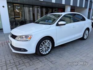Balts Volkswagen Jetta 2013 Tallina, ar dzinēja tilpumu 0.00 L un nobraukumu 99 tūkst. km par 3900 €, foto 4 vietnē AUTOMOTO.COM.LV