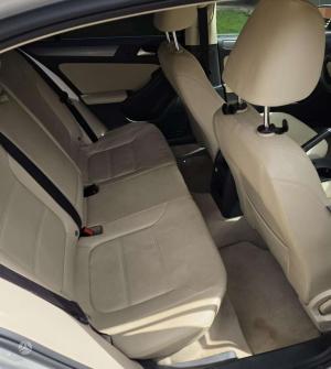 Balts Volkswagen Jetta 2013 Klaipėda, ar dzinēja tilpumu 1.97 L un nobraukumu 157 tūkst. km par 5900 €, foto 6 vietnē AUTOMOTO.COM.LV