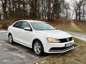 Balts Volkswagen Jetta 2015 Tallina, ar dzinēja tilpumu 1.40 L un nobraukumu 125 tūkst. km par 4999 €, foto 2 vietnē AUTOMOTO.COM.LV